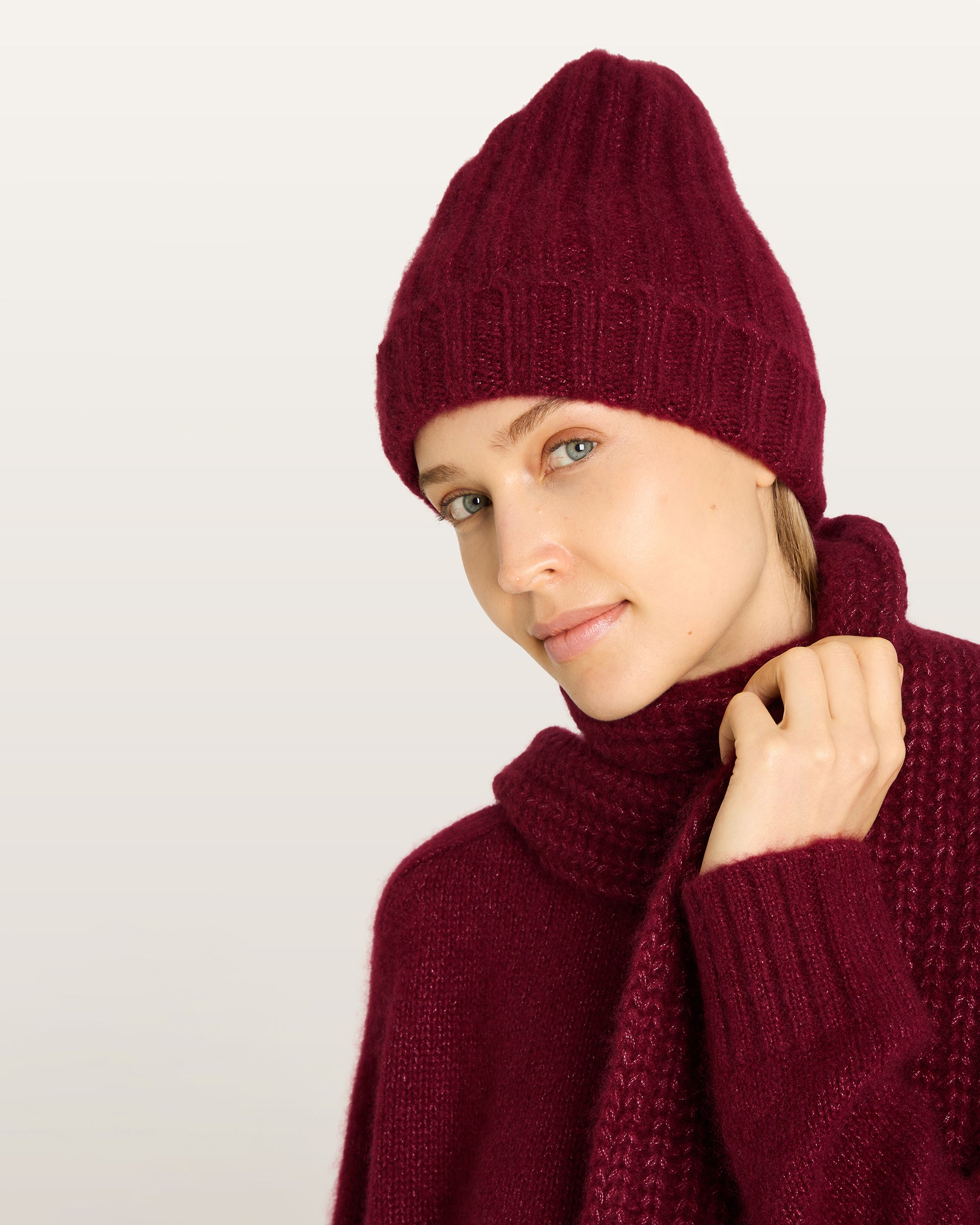 ELLIE.B Hat